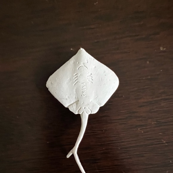 Toys | Stingray Rubber Gray Spotted Stingray Sea Life Toy Figure Mini ...